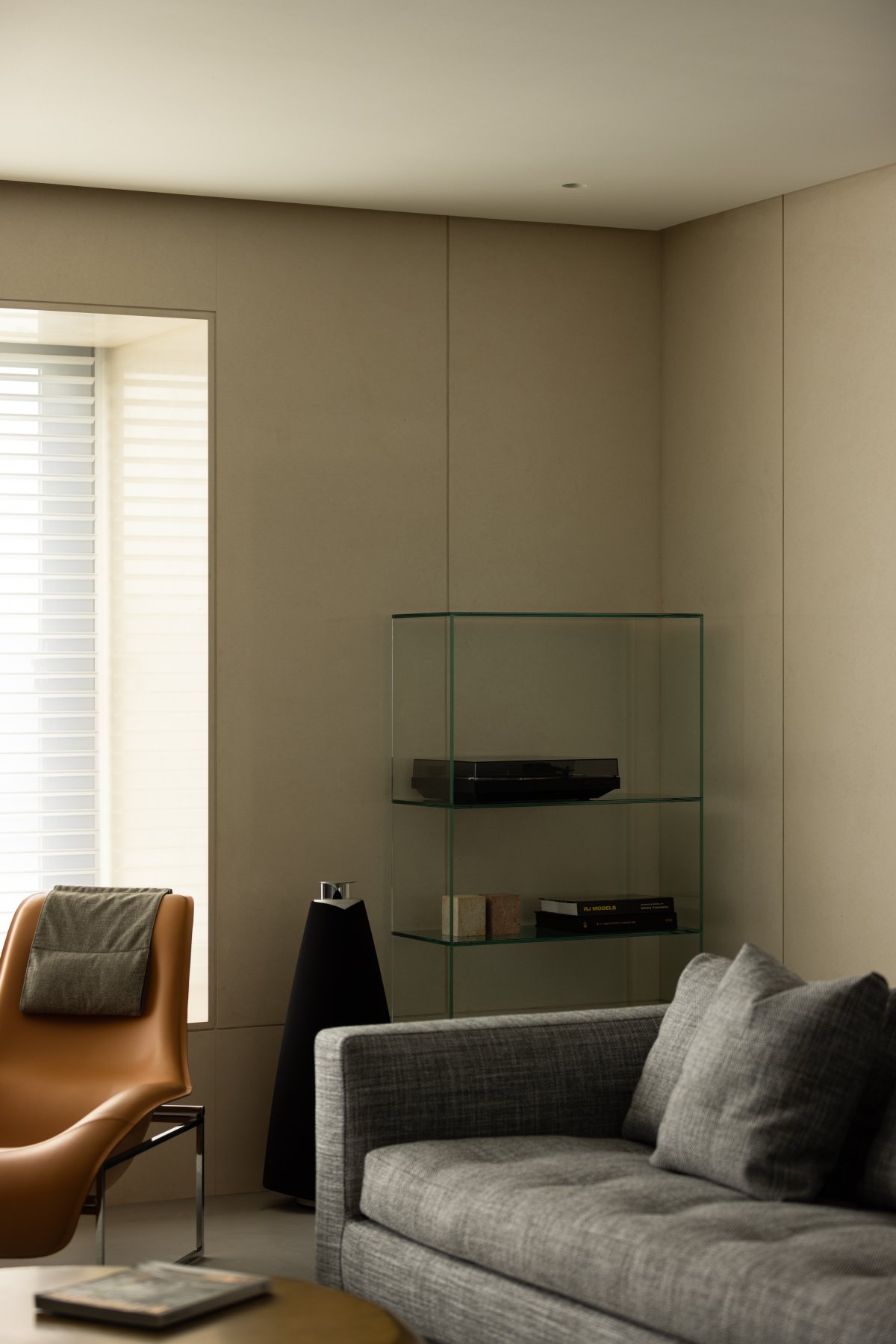 YINJISPACE - JG Phoenix x Mountains and Home